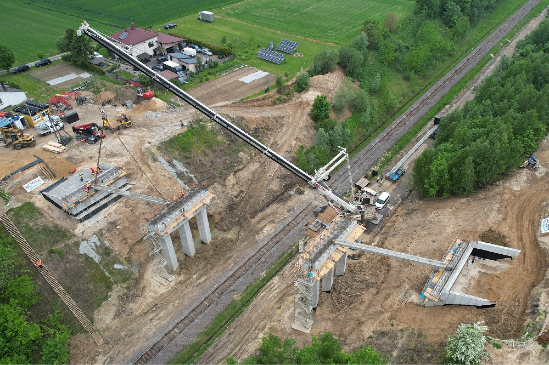 Budowa wiaduktu w Uniejowie Rędziny wkroczyła w kolejny etap | Starostwo Powiatowe w Miechowie